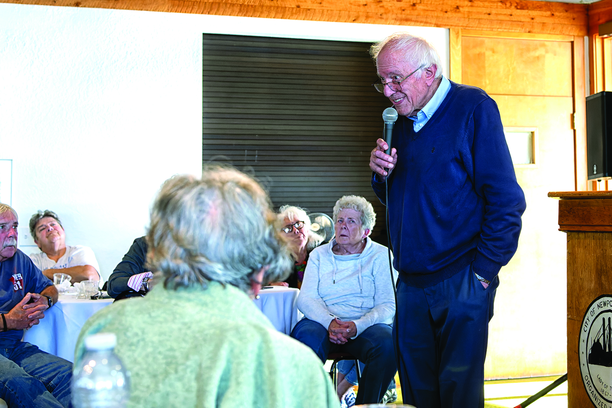 Bernie back in Newport - Barton Chronicle Newspaper